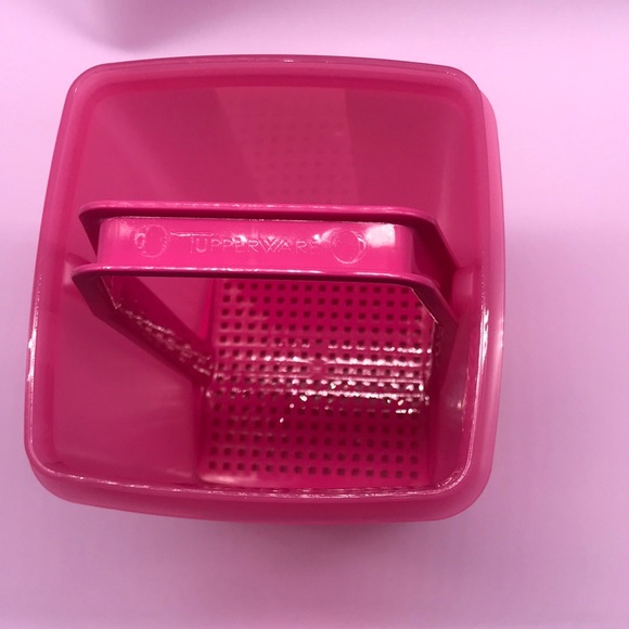 Tupperware | Kitchen | Tupperware Large Square Pickadeli Container Pink ...